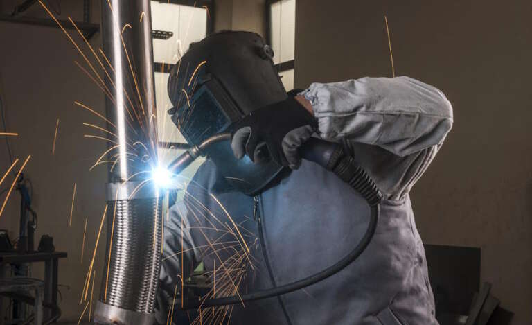 Skillnad på MIG/MAG-svets? Svaret är gasen som används!